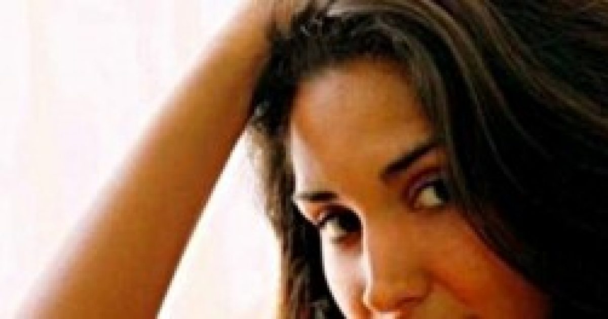 Grande Fratello 13 news, la casa sempre più hot: Francesca Cioffi ripresa senza slip