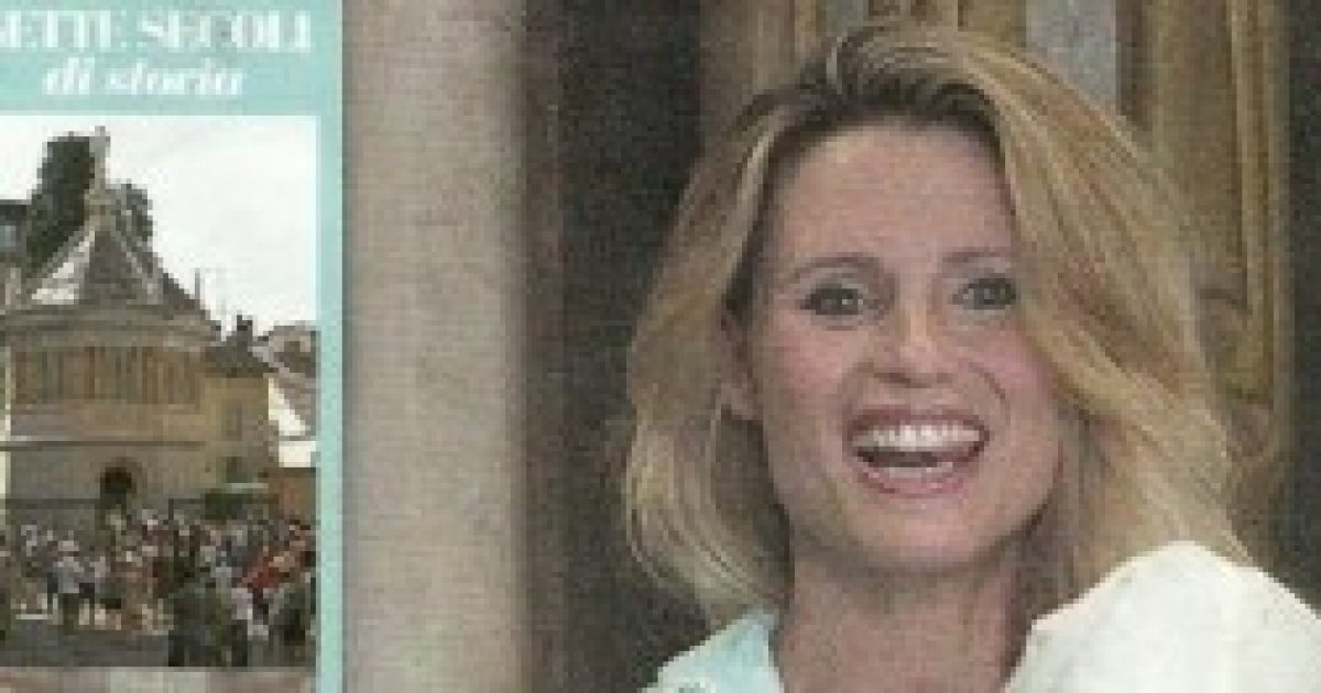 Gossip news, Lory Del Santo, Carolina Marconi in bikini e la gioia di ...