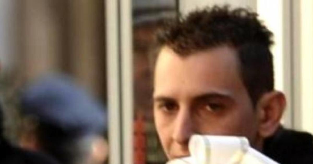 Omicidio Loris, ultime notizie: papà Davide Stival incontra la moglie ... Omicidio Loris, ultime notizie: papà Davide Stival incontra la moglie ...