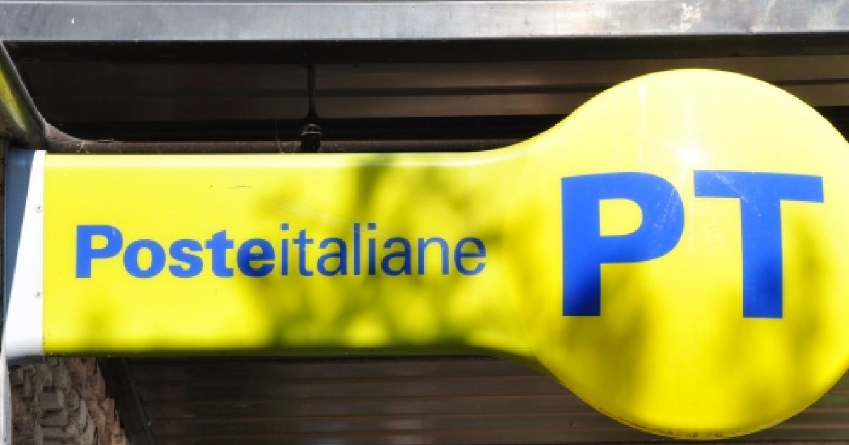 Assunzioni, Poste Italiane ricerca laureati in economia