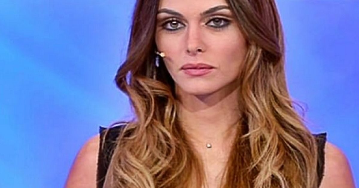 Uomini e Donne: Silvia Raffaele riceve un messaggio da parte di un ex ...