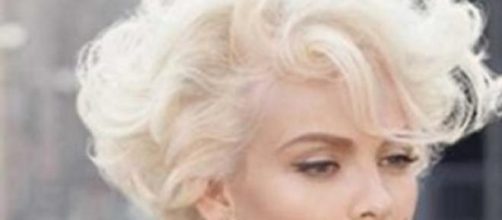 Moda capelli donna: i tagli corti e ricci sono il nuovo must have