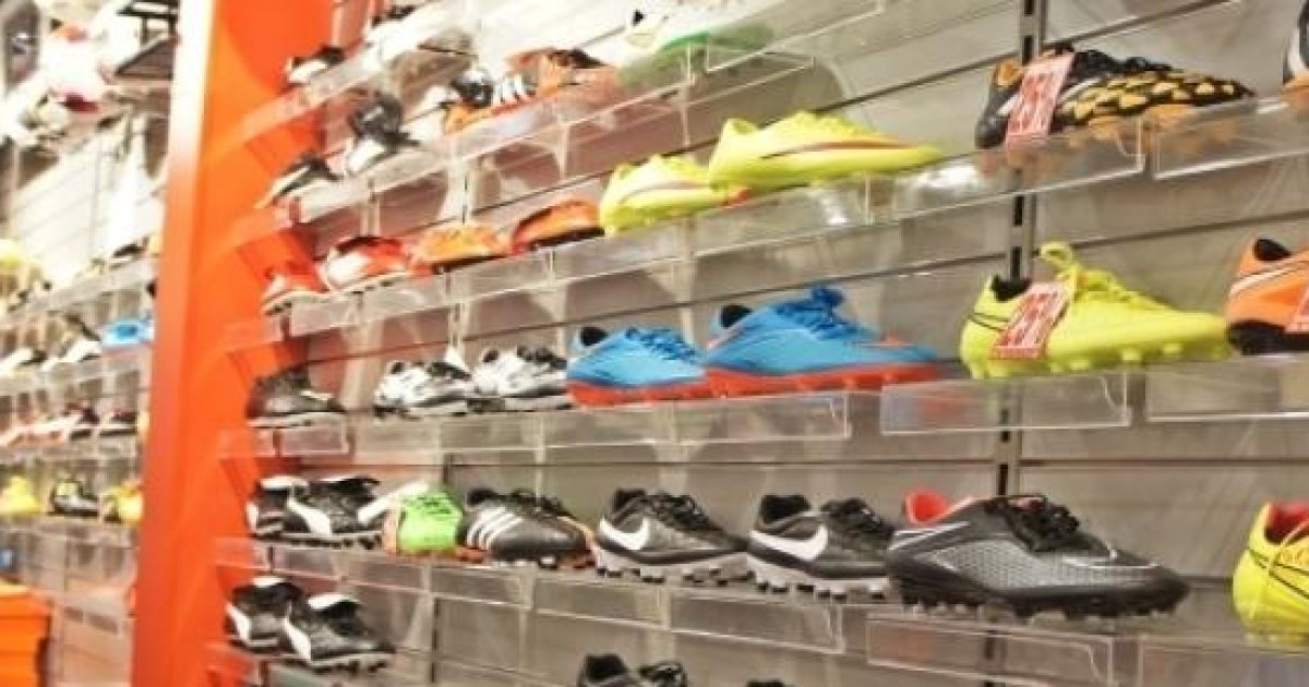 Decathlon di Genova Marassi - GE - cerca 3 commessi