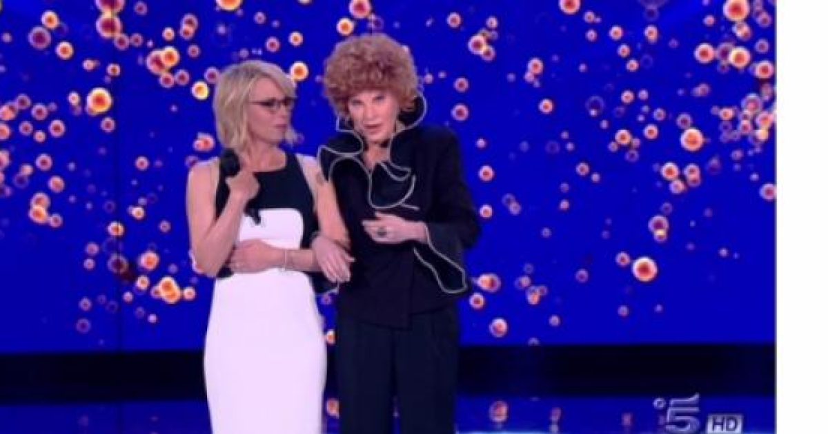 Amici 14: la comica Virginia Raffaele nel cast del serale, colpaccio di ...