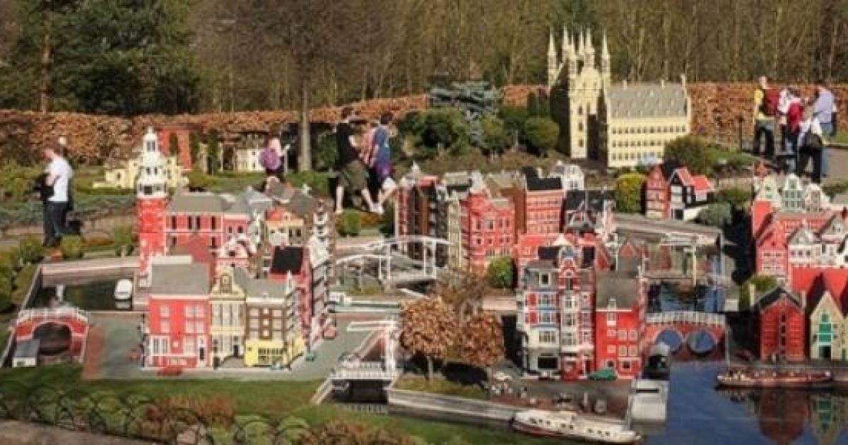 Princess Charlotte immortalised by Lego