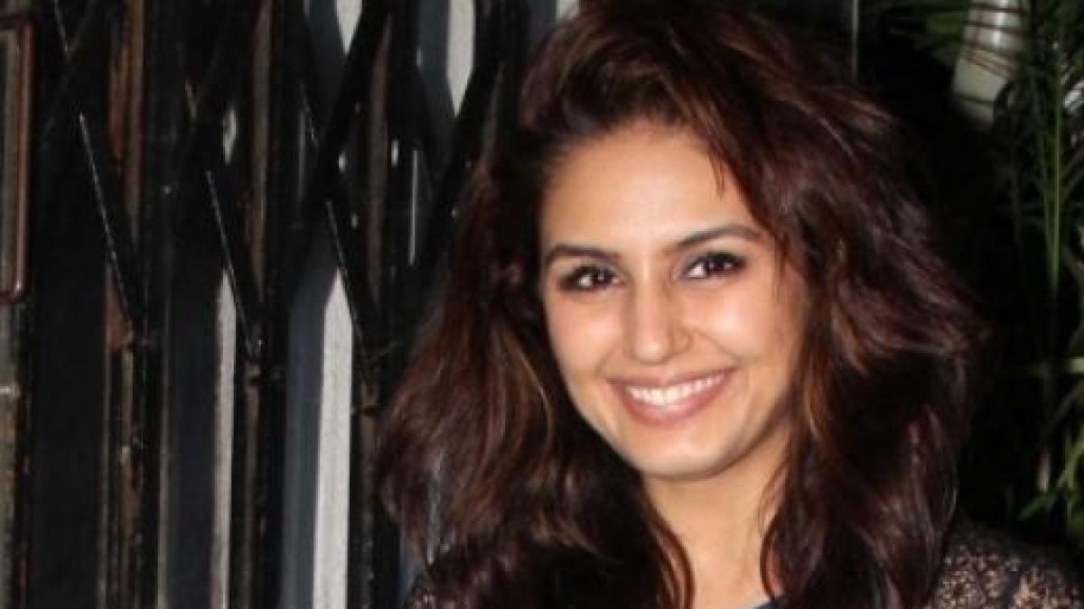 Huma Qureshi Without Makeup