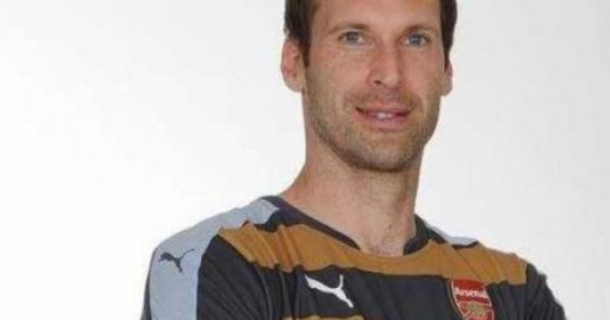 Cech: Arsenal can win Premier League title