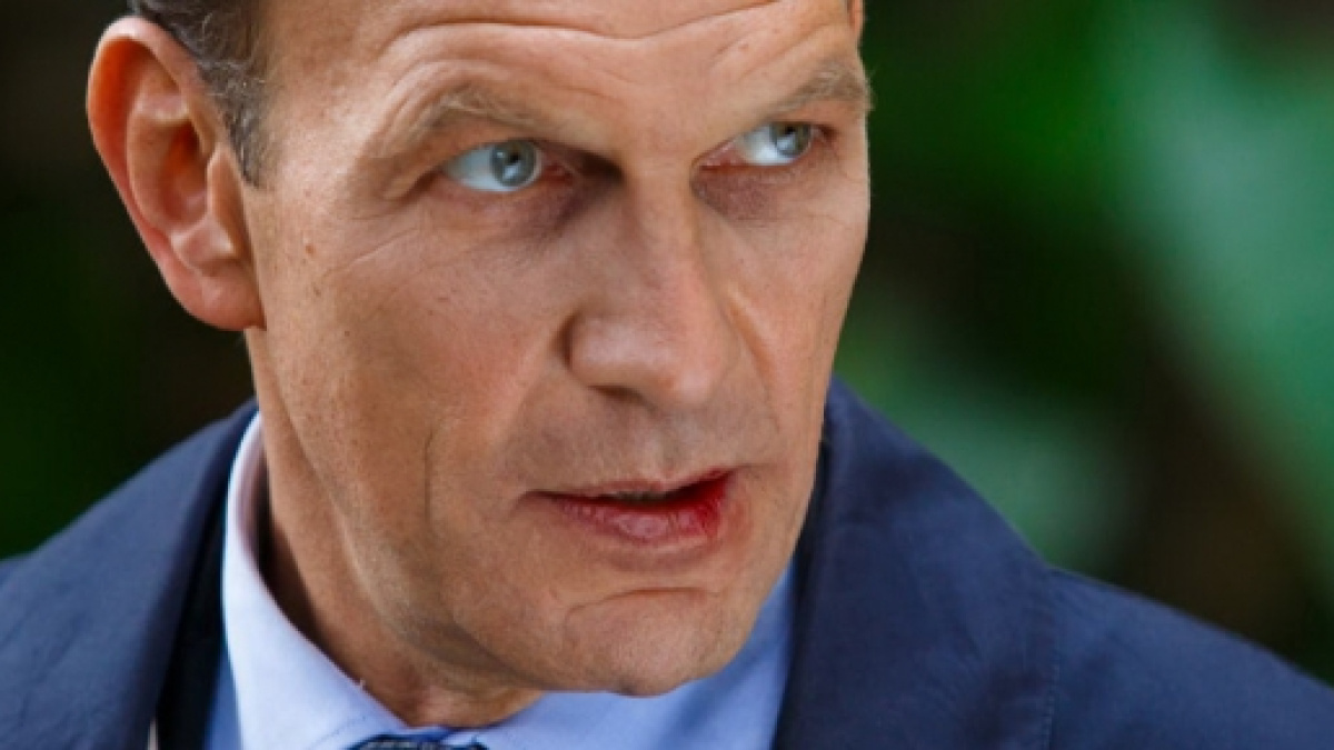 Un posto al sole, trame febbraio: il nuovo Roberto Ferri