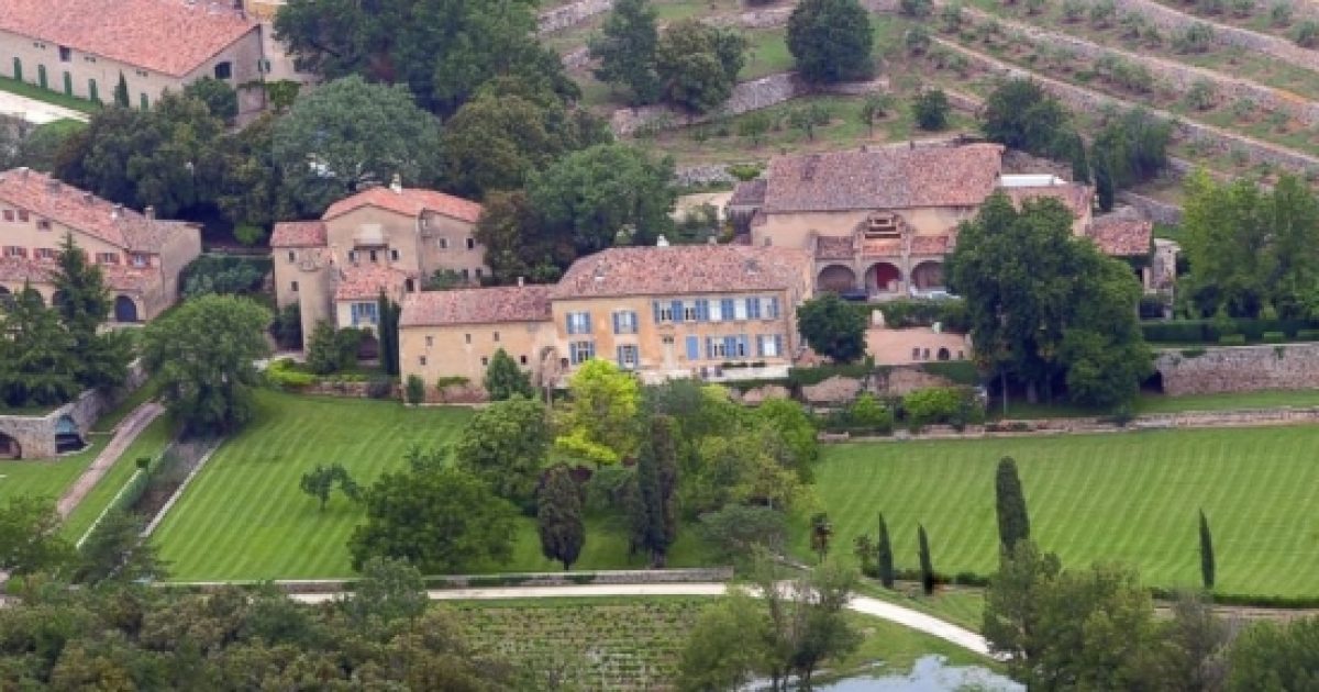 Chateau Miraval è in vendita e il valore è salito alle stelle
