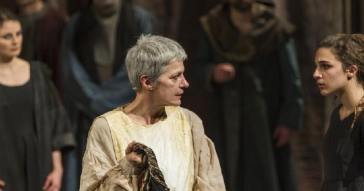 Il regista Roberto Bacci porta in scena un re Lear interpretato da una ...