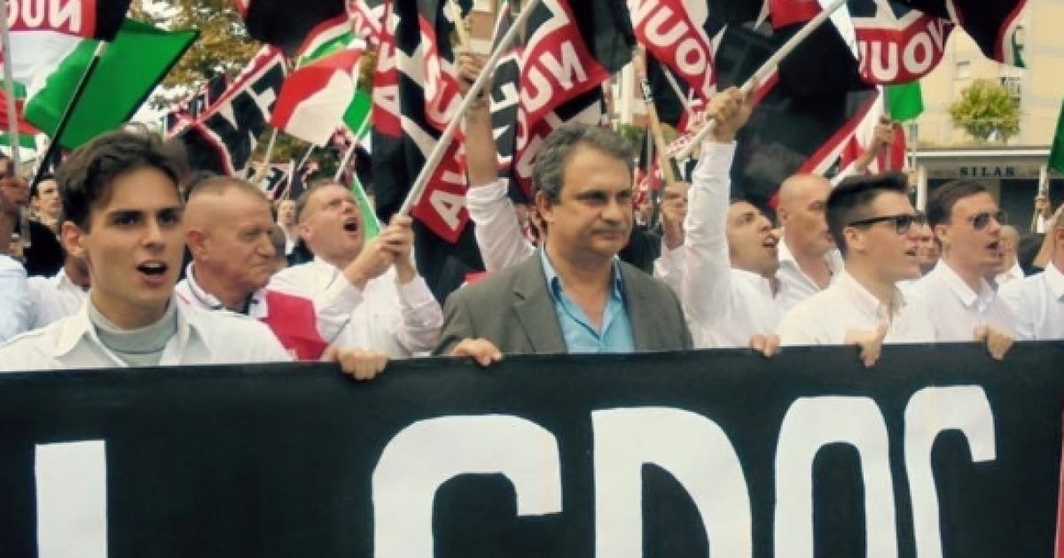 Forza Nuova occupa il IX Municipio a Roma