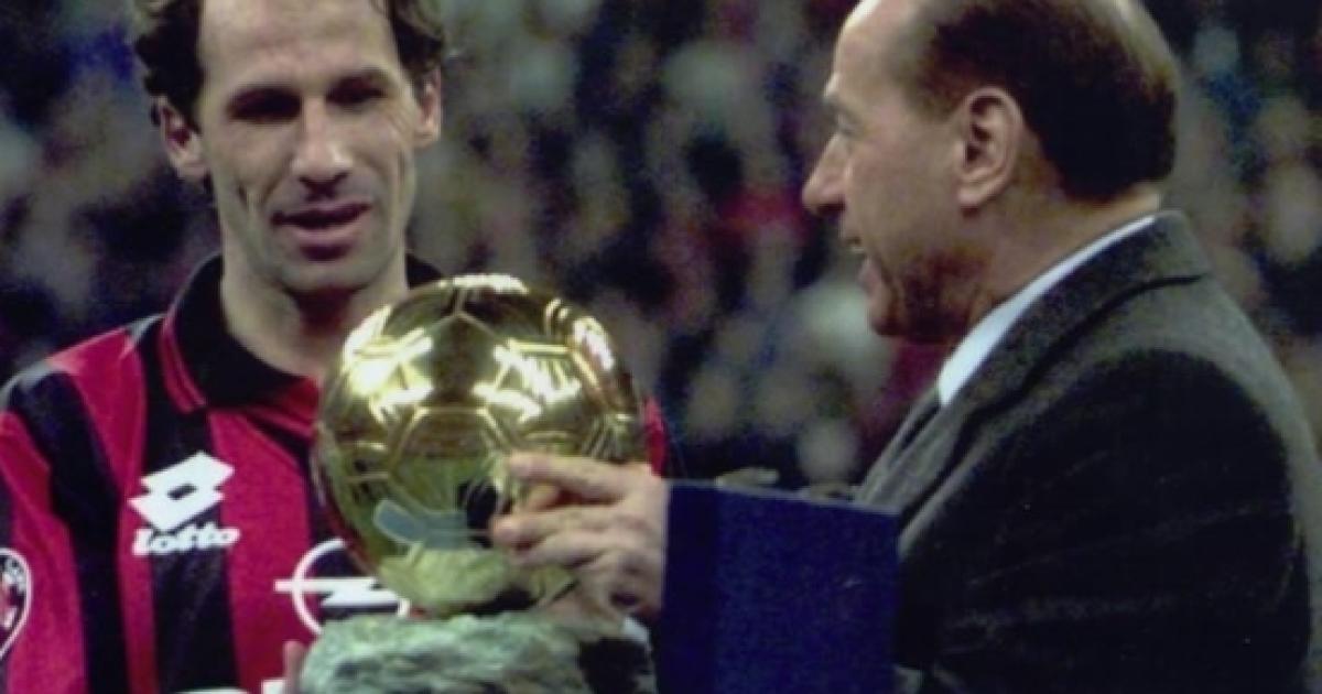 Ex giocatore del Milan annuncia il suo ritiro dal calcio giocato Ex giocatore del Milan annuncia il suo ritiro dal calcio giocato