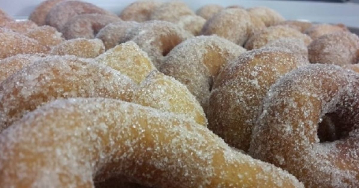 Come preparare le zeppole di Natale, ricetta tradizionale e per bimby