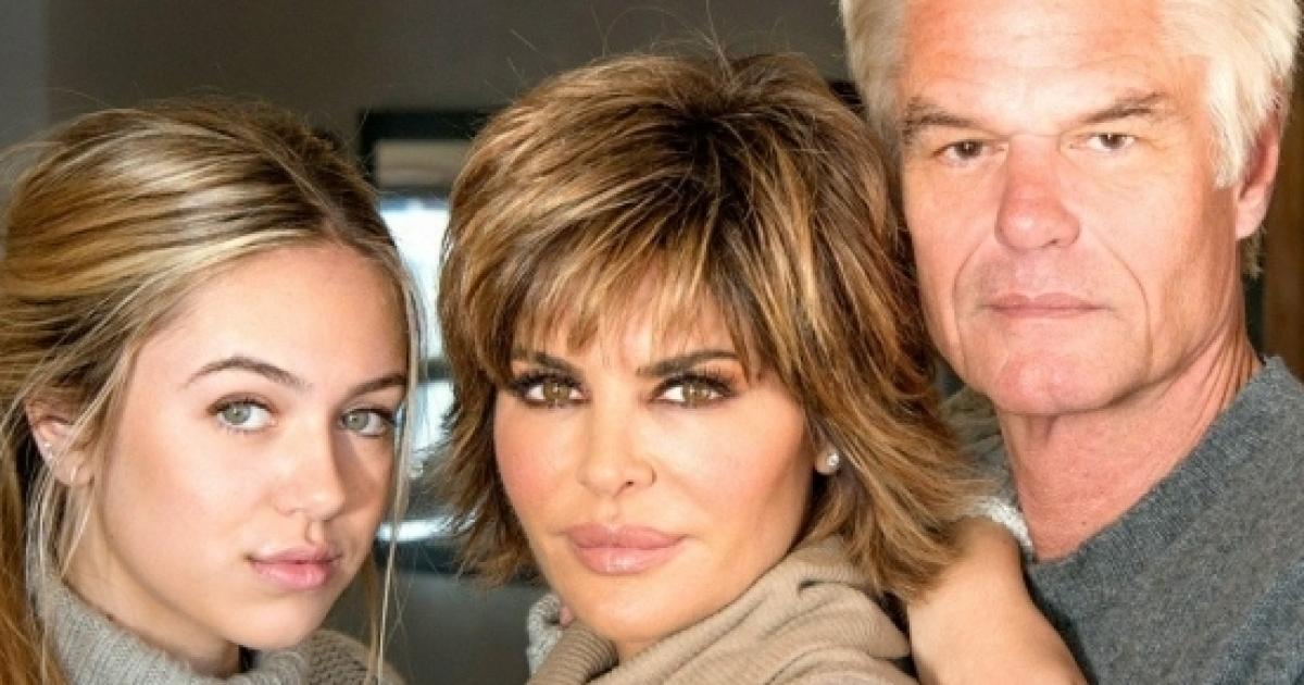 Lisa Rinna daughter: Delilah signs up for a dating app on 'RHOBH'