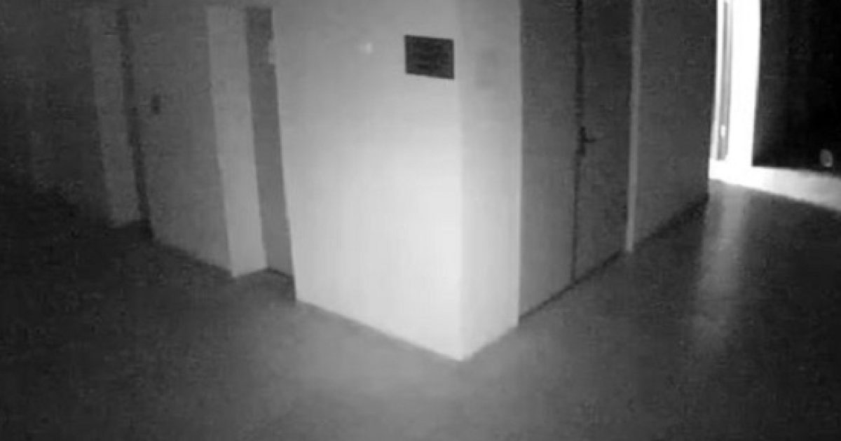 Paranormale: ripreso un fantasma in un gulag in Russia, ecco il video