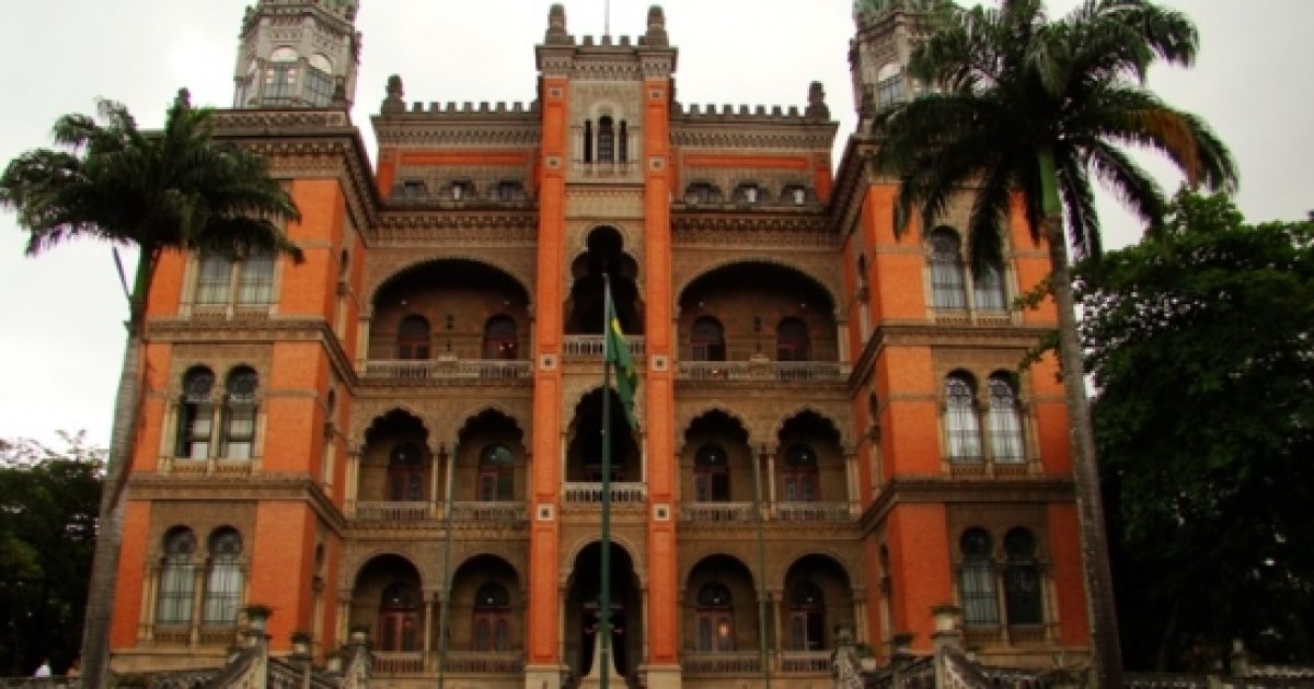 Fiocruz Abre Mais De Mil Vagas Em Cursos Gratuitos De Especialização A