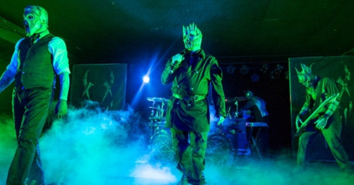 Mushroomhead drums up a storm, honors Prince at The Rave in Milwaukee