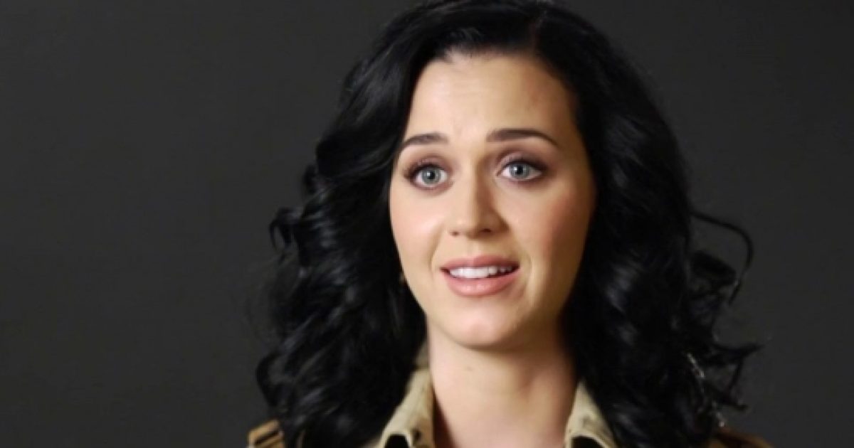 Katy Perry in Vietnam per UNICEF