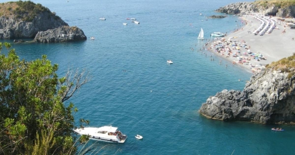 Dove andare in vacanza in Calabria? Mare o Montagna? Ecco 5 mete ...