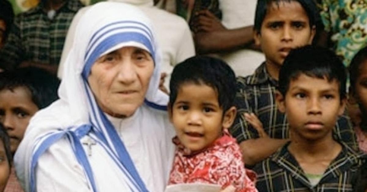 Madre Teresa di Calcutta è ora Santa, ma nessuno sapeva che forse era ...
