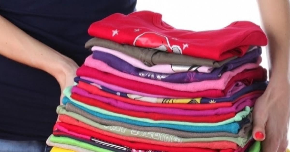 Dicas caseiras para evitar que a roupa fique amassada e aposentar o ...