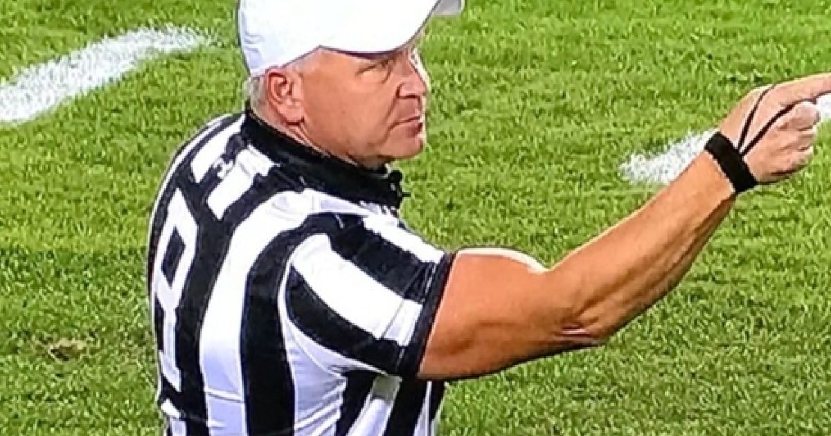 Clemson wins college football championship, and referee's arms get ...