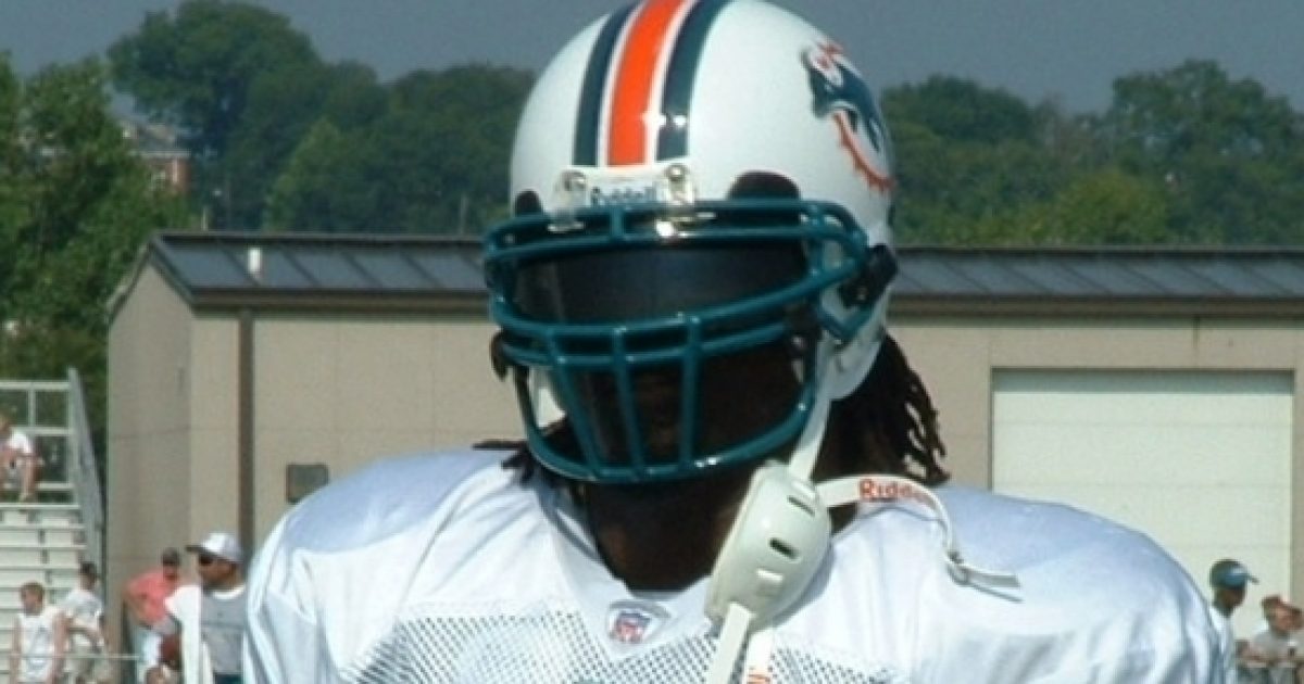 Ricky Williams: police video shows former Dolphins running back frisked ...