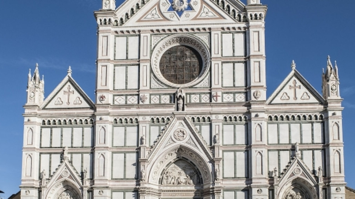 Firenze: uomo ucciso dalla caduta di un capitello