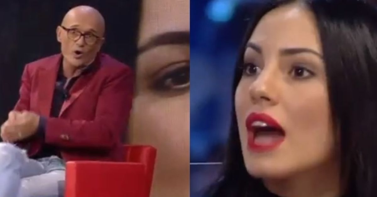 La sorella di Giulia De Lellis sui social: 'Signorini è una mer ... La sorella di Giulia De Lellis sui social: 'Signorini è una mer ...