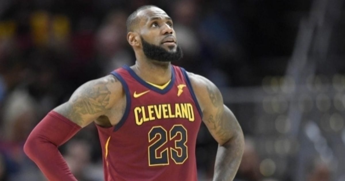 LeBron James shares his last goal of his NBA career