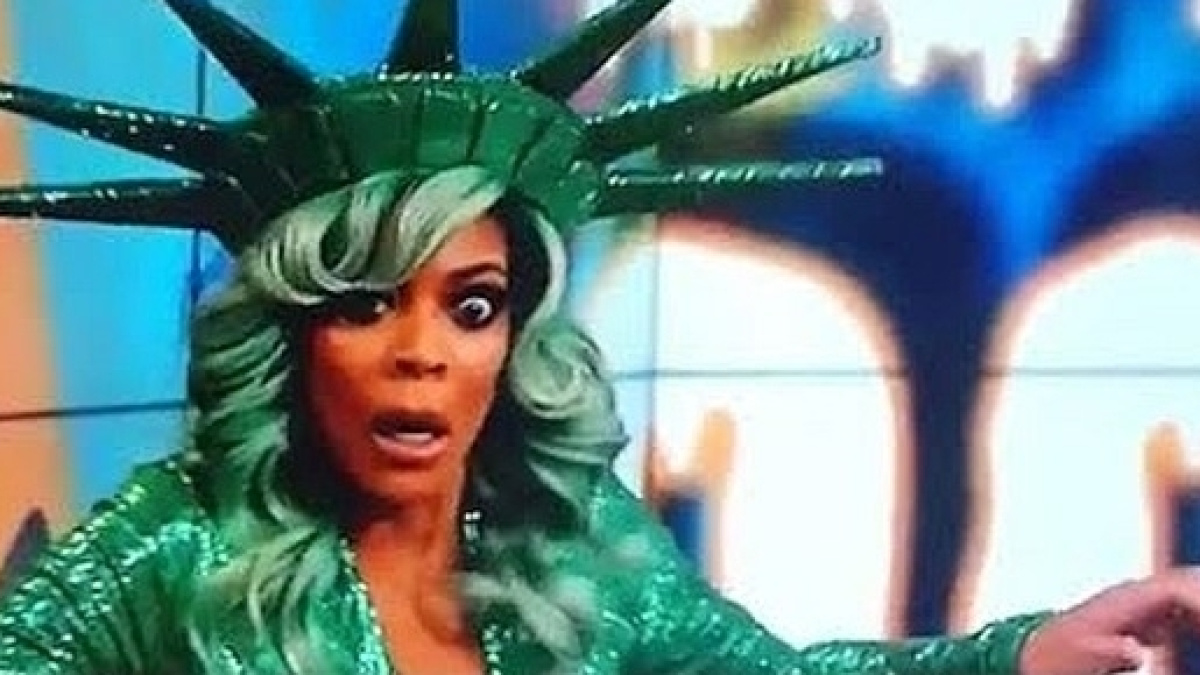 Wendy Williams passes out on her live talk show