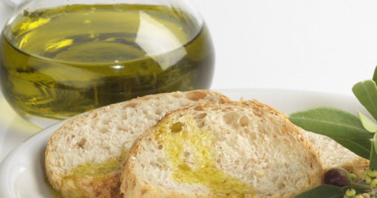 Pane e olio, lunga vita alla salute