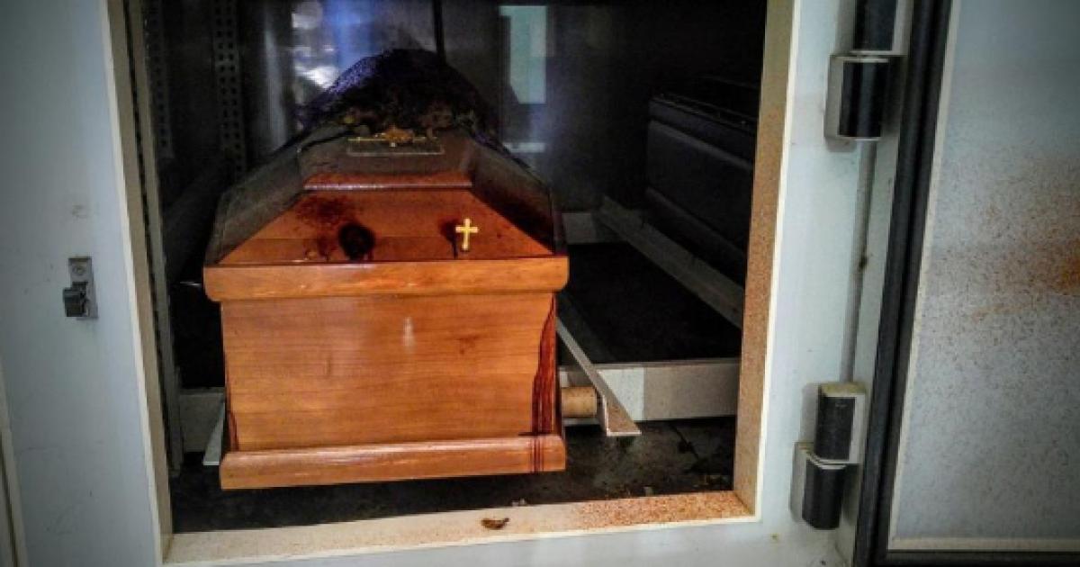 Francia, necrofilo arrestato dopo essere stato colto sul fatto in un ...