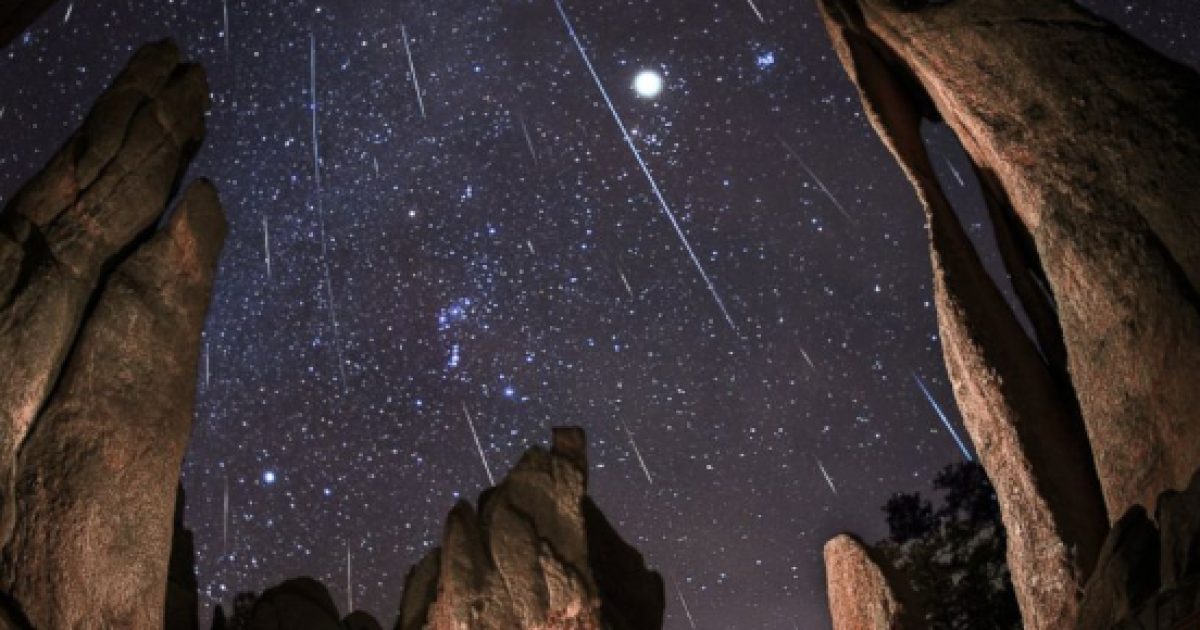 Everything you need to know about the upcoming Geminid meteor shower