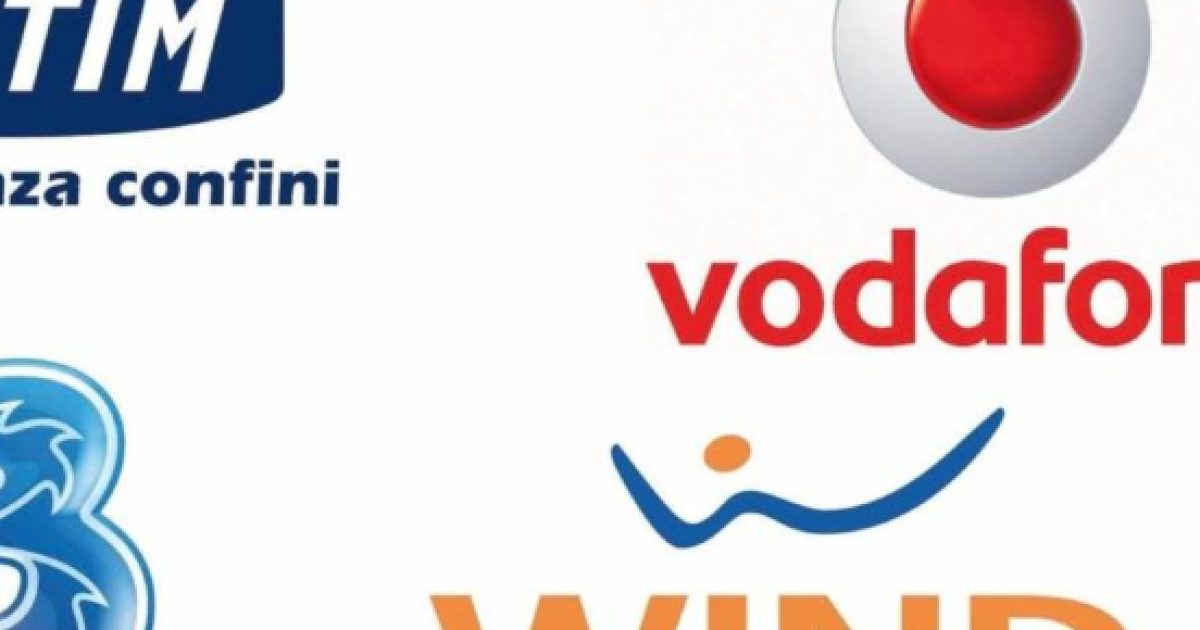 Promozioni Vodafone, Wind e Tim: come fare il 'pieno' prima del 25 dicembre