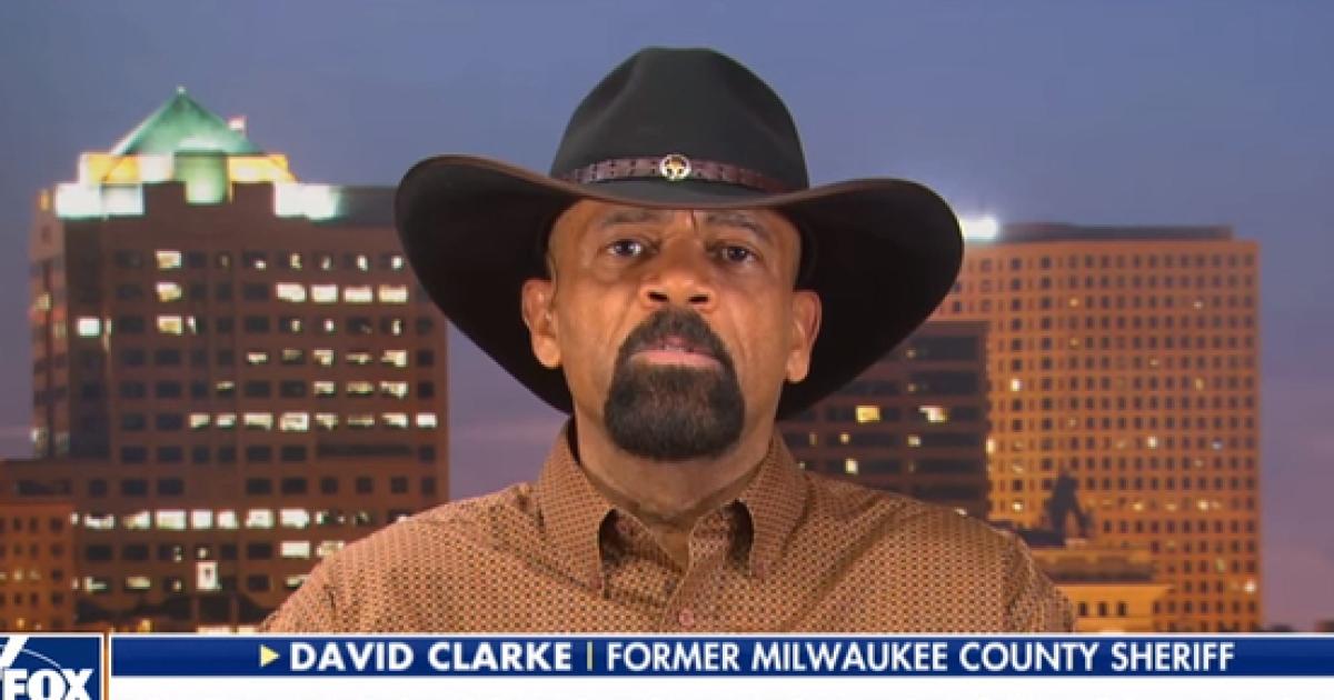 David Clarke threatens to 'bitch slap' CNN and make them 'taste their ...