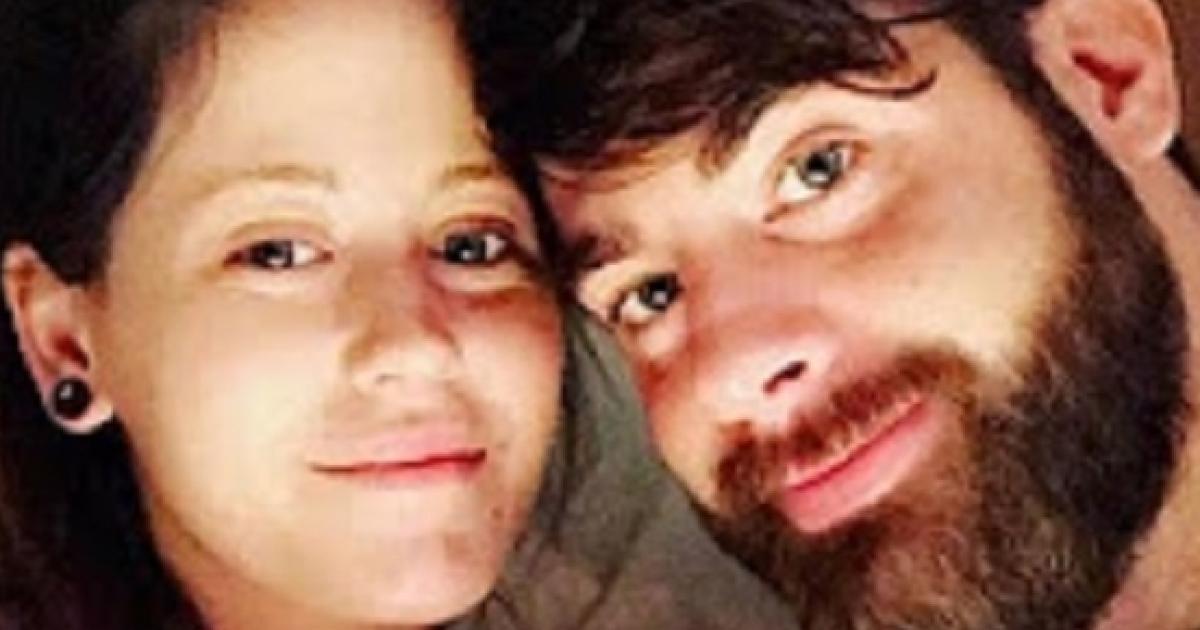 Teen Mom 2 Jenelle Evans Posts Topless Selife Weight Loss 13 Days