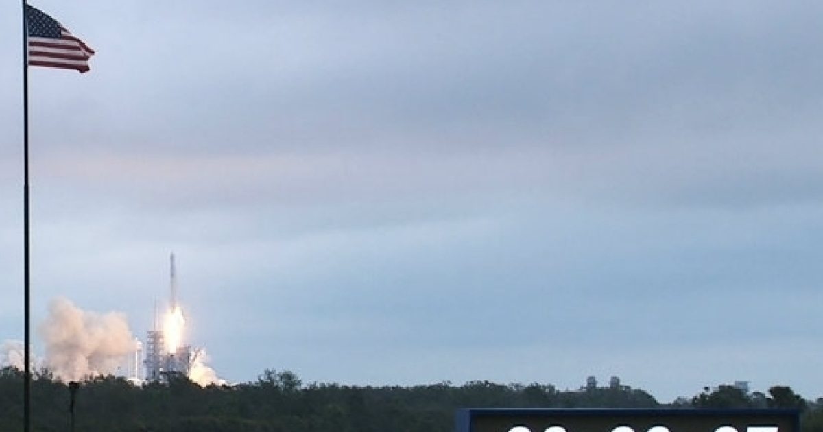 SpaceX-NASA collaboration makes history