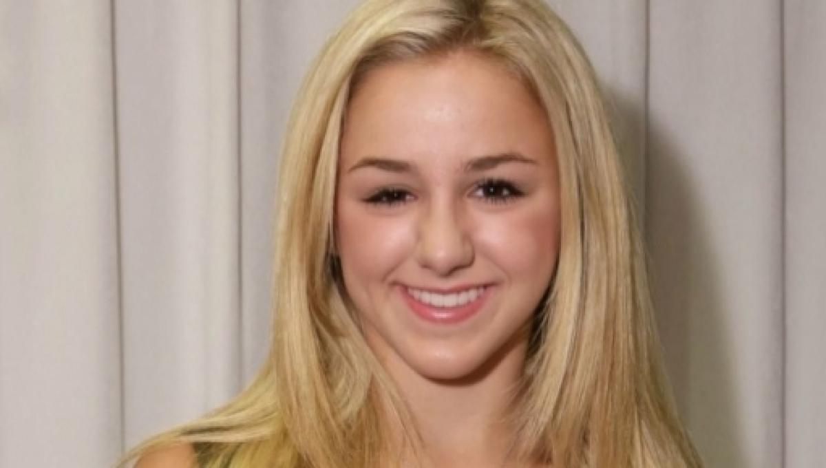 Chloe Lukasiak Boyfriend
