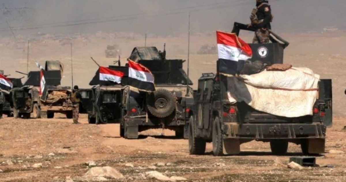 US troops inch closer to battlefront in Mosul and suffer casualties