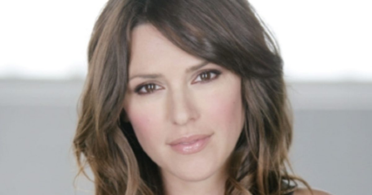 Les Feux de l’Amour : Elizabeth Hendrickson(Chloé) fait une révélation ...