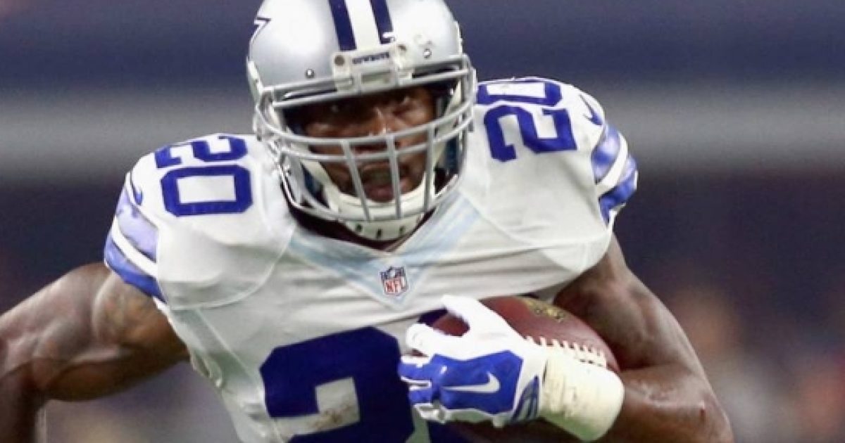 Dallas Cowboys news: Darren McFadden takes team friendly contract to return