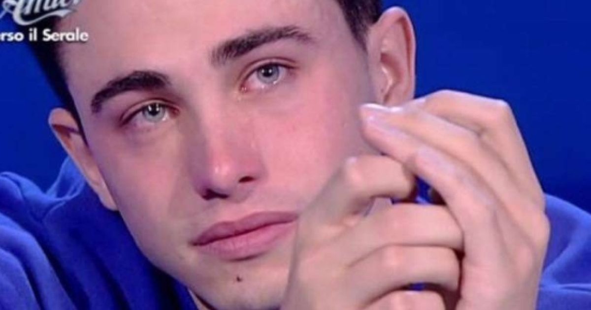 Amici 2017, Riccardo Marcuzzo discute con Ambra, ecco il video