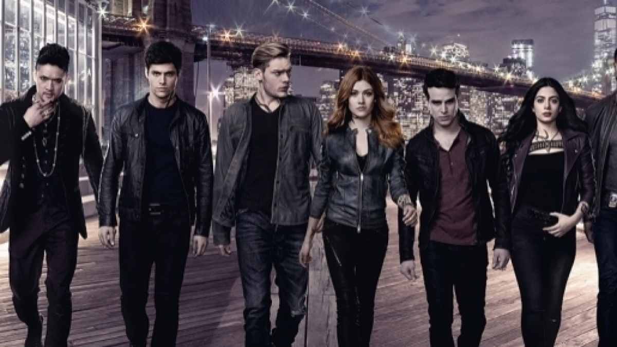 Spoilers on 'Shadowhunters,' 'Stitchers' summer return