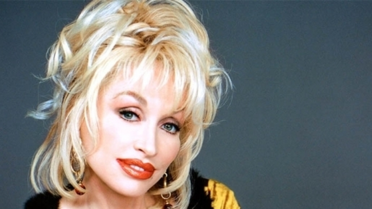 Dolly Parton: Singer's niece found dead