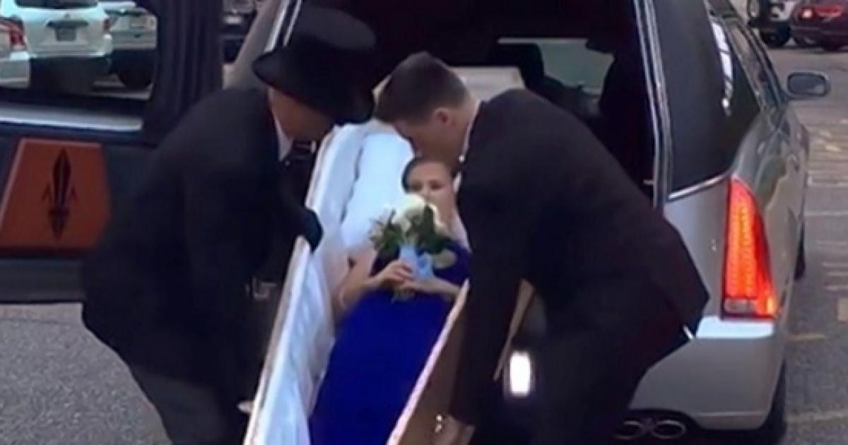 Teen Goes To Prom Inside A Coffin In The Back Of A Hearse