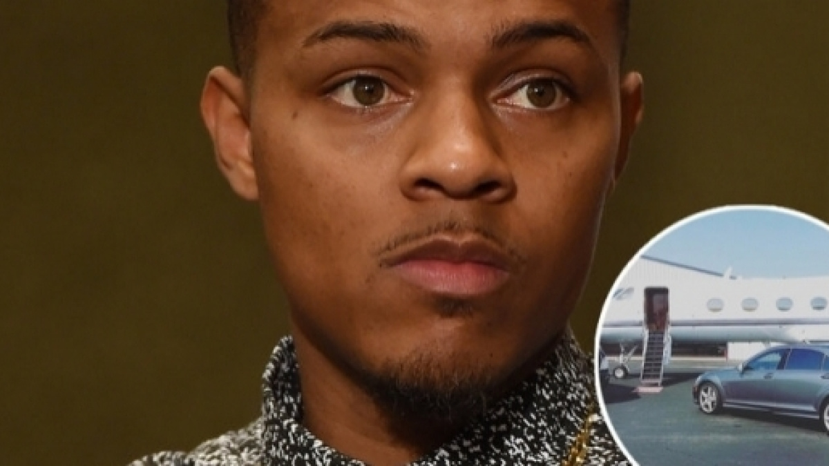 A rapper pretended to travel by private jet but was "discovered" in a plane