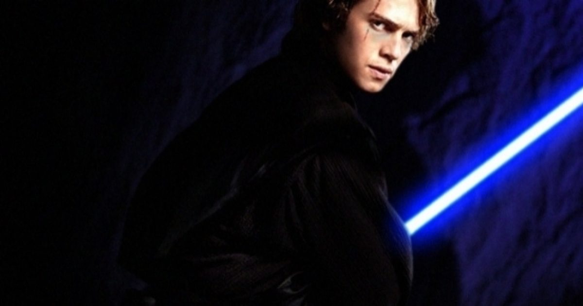 Star Wars Episode 3 had an alternate ending