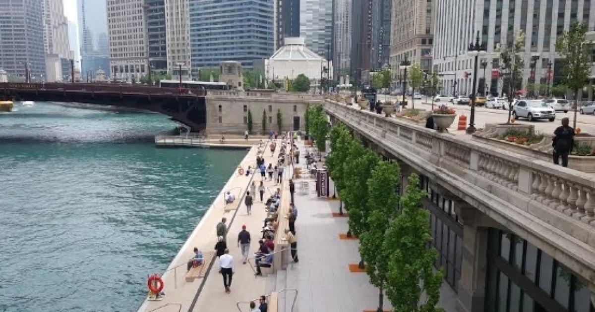 Chicago opens a new riverside walkway to entice residents and visitors