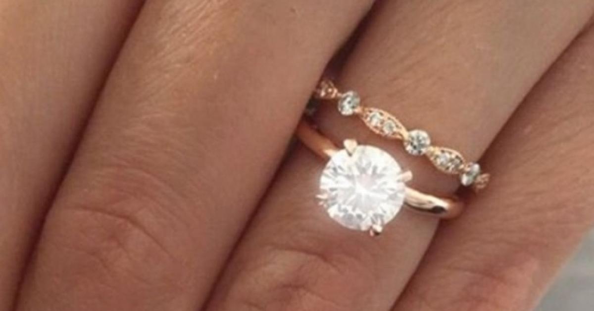 Check out the most popular engagement ring in the world right now.